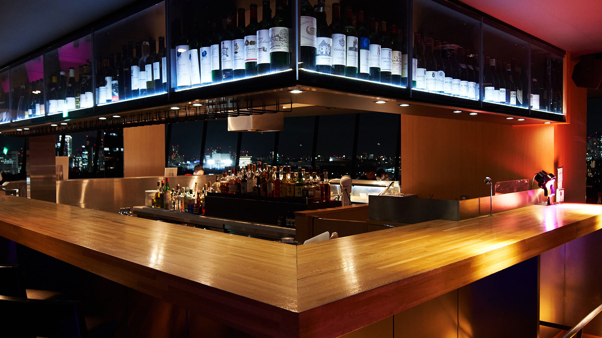 SKY BAR | Dining | Hotel New Otani Tokyo